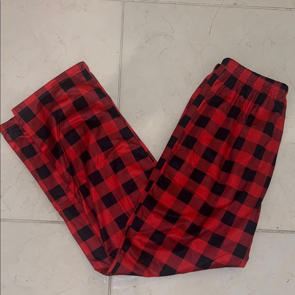 Intimates & Sleepwear | Nwot Red And Black Checkered Pajama Pants ...